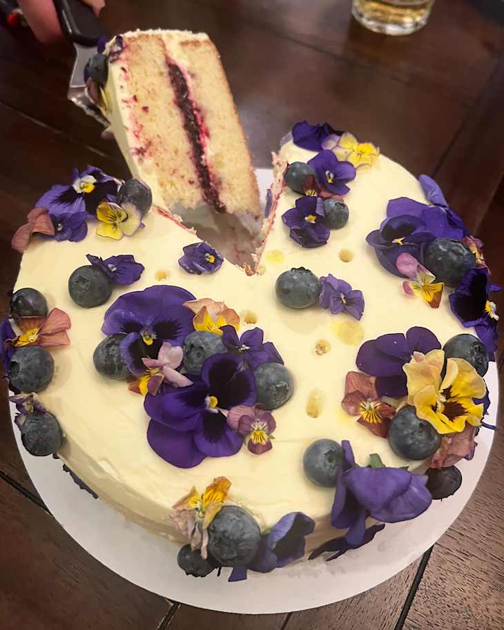 Philadelphia’s New Cream Cheese Frosting Tastes Homemade | The Kitchn