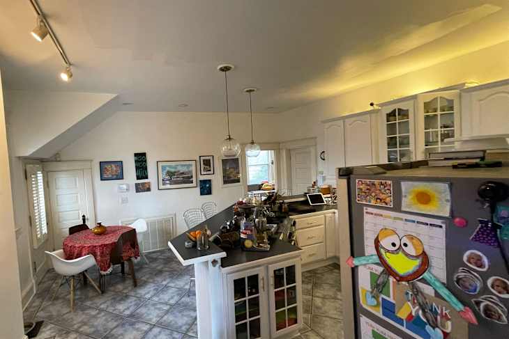 Before & After: A Clunky ’90s Kitchen Gets a French Reno | The Kitchn