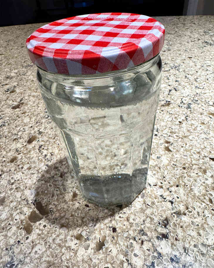 The Smartest Thing to Do with All Those Empty Mason Jars | Apartment ...