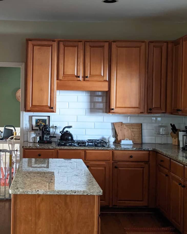 A Boring Kitchen Gets a DIY Update for Under $6,000 | Apartment Therapy