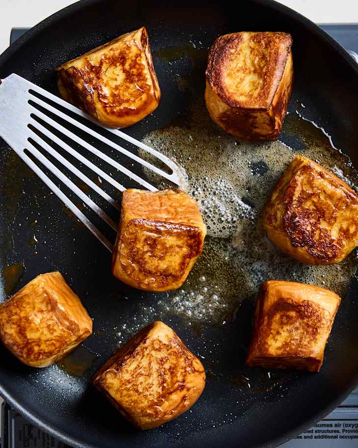 Hawaiian Roll French Toast Recipe (It’s Perfect!) | The Kitchn