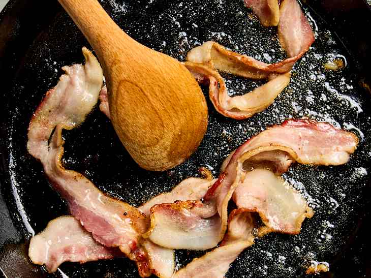 The Best Method for Cooking Crispy Bacon on the Stovetop (We Tested 6 ...
