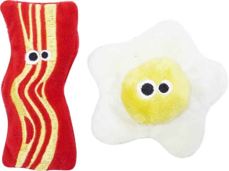 Chewy Sale June 2020: Deals on Pet Food and Essentials | The Kitchn