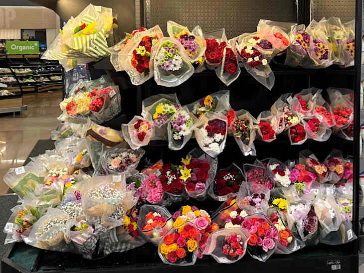Where to Buy Cheap Flowers (We Compared 7 Grocery Stores) | The Kitchn