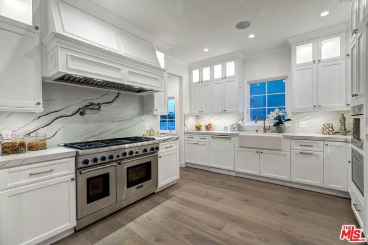 Here’s What Kitchens Look Like in Houses That Cost $2,000,000 | The Kitchn