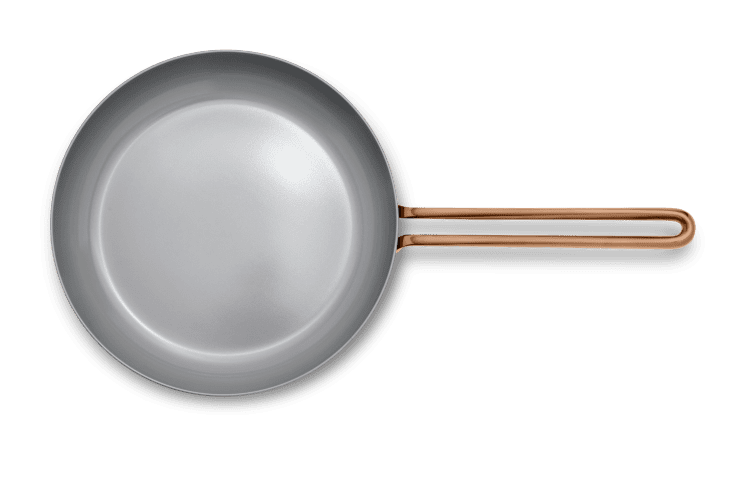 Great Jones Launches Large Fry, a Family-Sized Ceramic Nonstick Pan ...