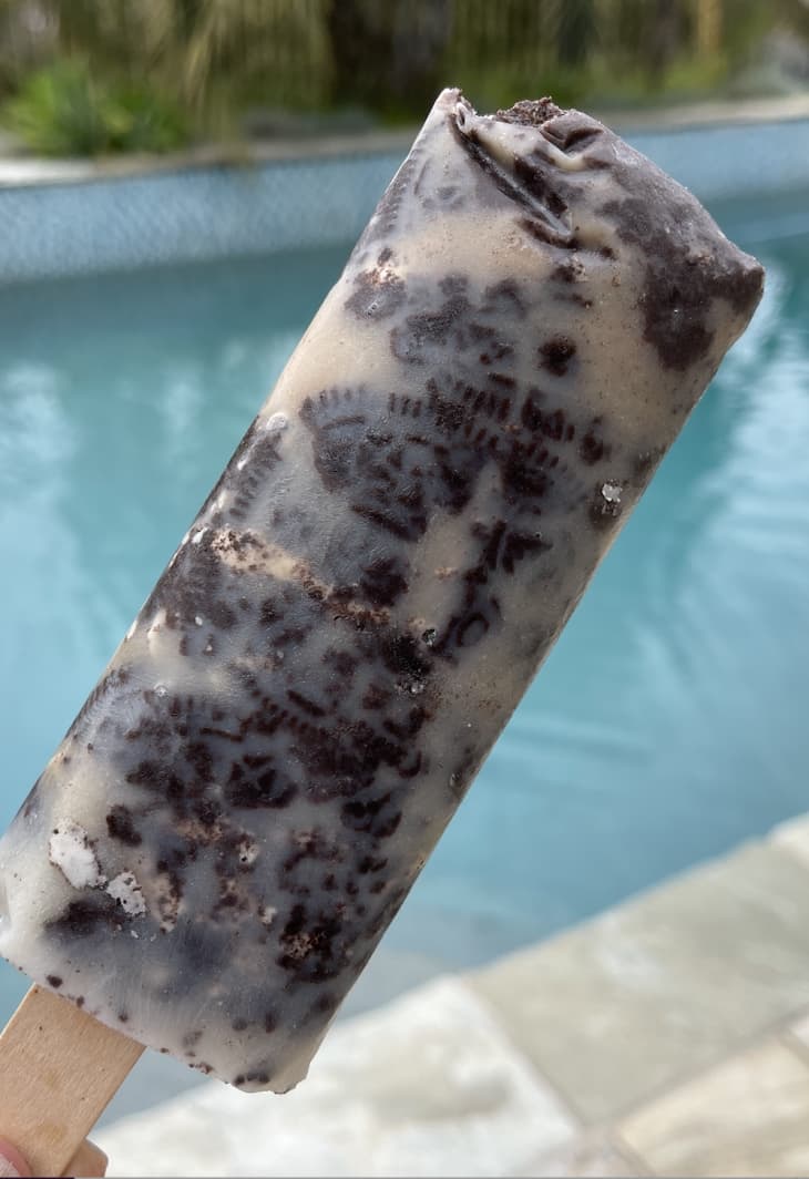 2-Ingredient Oreo Popsicles Are Genius | Cubby