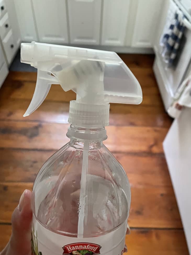 Vinegar Spray Bottle Trick | The Kitchn
