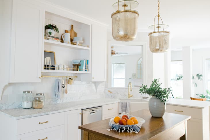 A Circa-2000s Kitchen's Reno Turns It into a Bright, Airy Dream ...
