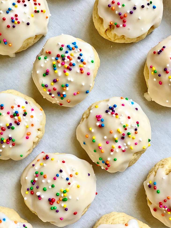 Anise Cookies Recipe (Italian Anisette) | The Kitchn