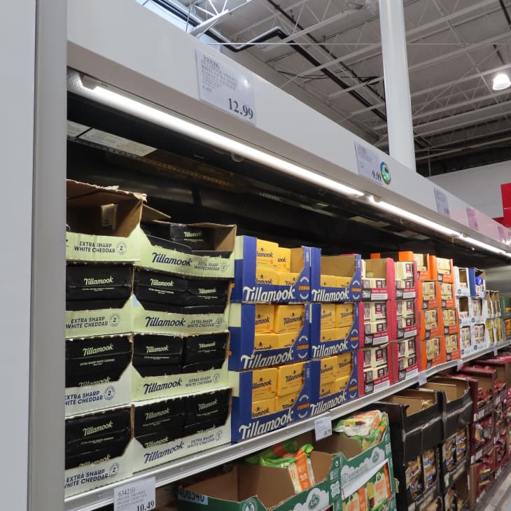 Tillamook Extra Sharp White Cheddar Review - October 2022 | The Kitchn