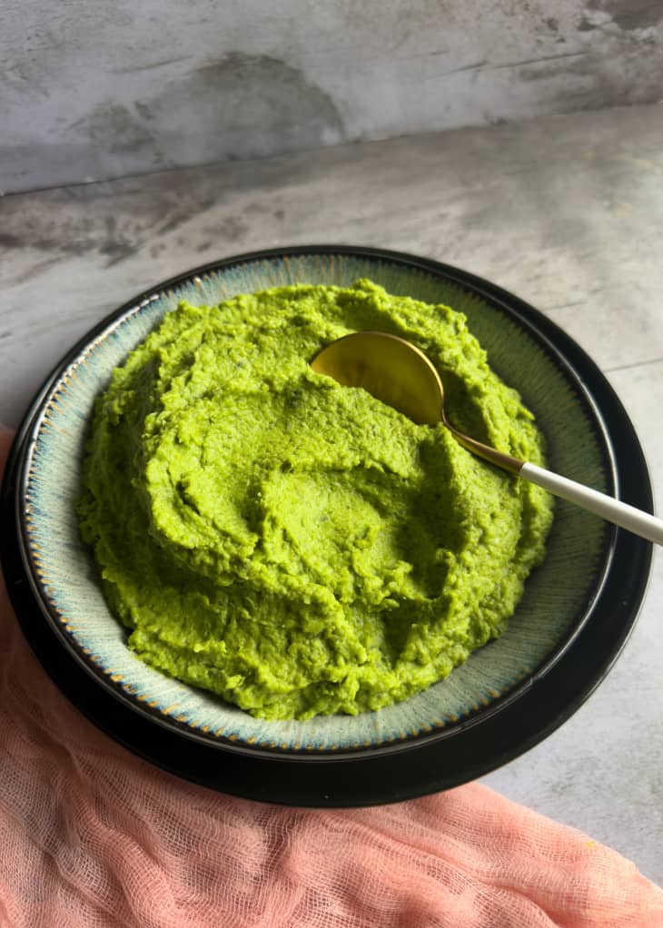 Mushy Peas Recipe (Easy, Classic British Side Dish) | Kitchn