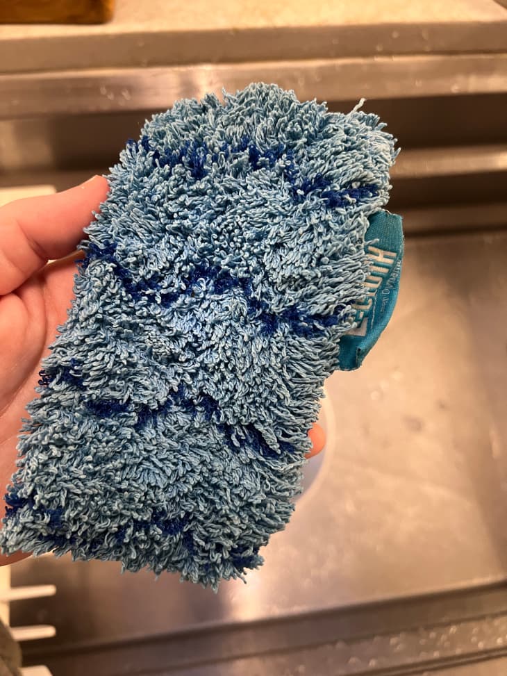 This Is the Best Kitchen Sponge, Even After a Week of Scrubbing | The ...