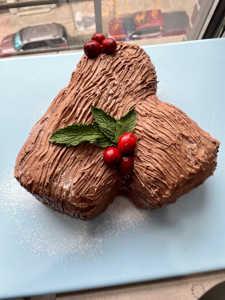 My Easy Yule Log Cake Hack Requires Zero Baking | The Kitchn