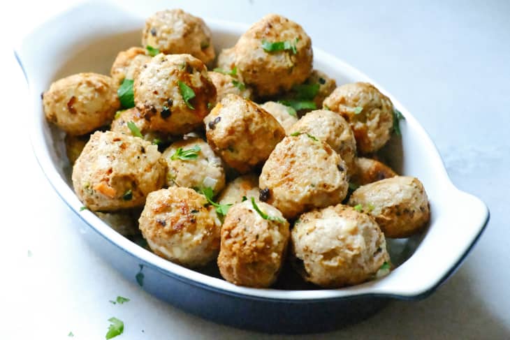 I Tried Jessica Alba’s Famous Turkey Meatballs | The Kitchn