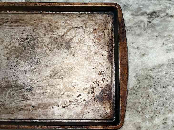 This Homemade Eggshell Cleaner Gets Grime Off Absolutely Everything ...