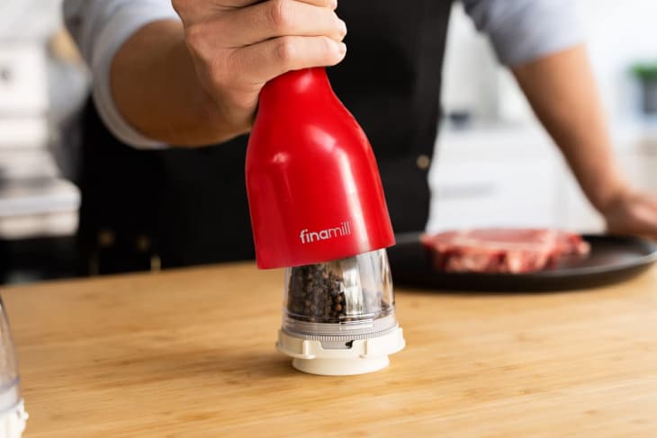 FinaMill Battery Operated Pepper Mill & Spice Grinder Review — November ...