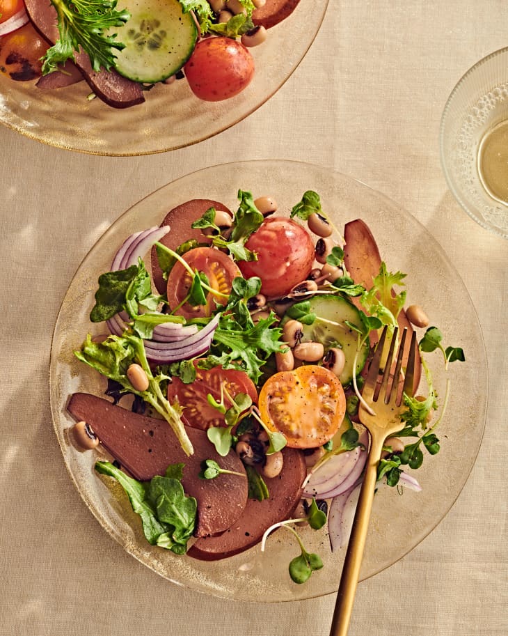 Field Greens, Poached Pear, and Black-Eyed Pea Salad with Citrus ...