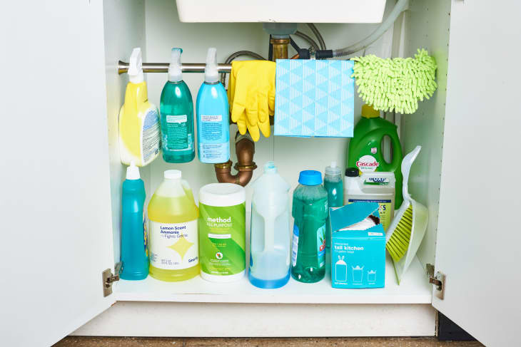 The Best Ways to Organize Cleaning Supplies | The Kitchn