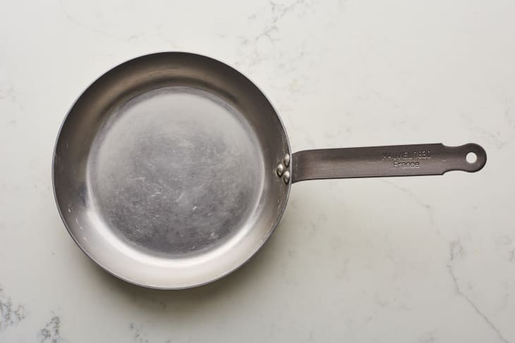 Mauviel’s M’steel Carbon Steel Skillet Review | The Kitchn