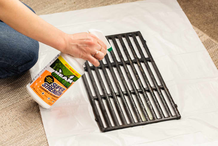 The Best (and Easiest) Way to Clean Grill Grates (I Tested 5 Methods ...