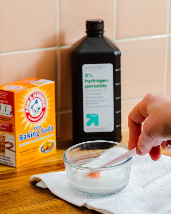 The Best Way To Clean Grout 5 Methods Tested With Photos The Kitchn