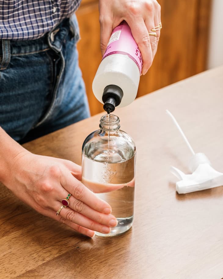 The Best Way to Get Rid of Cockroaches, According to an Entomologist ...