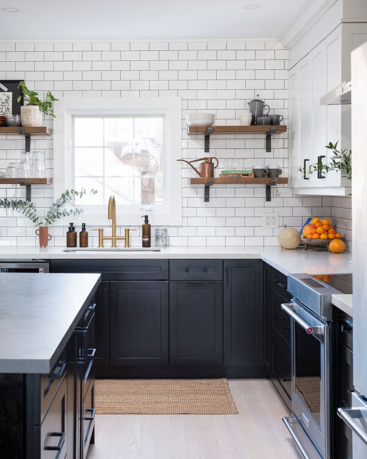 This Closed-Off Kitchen Loses a Load-Bearing Wall in a $36K Reno ...