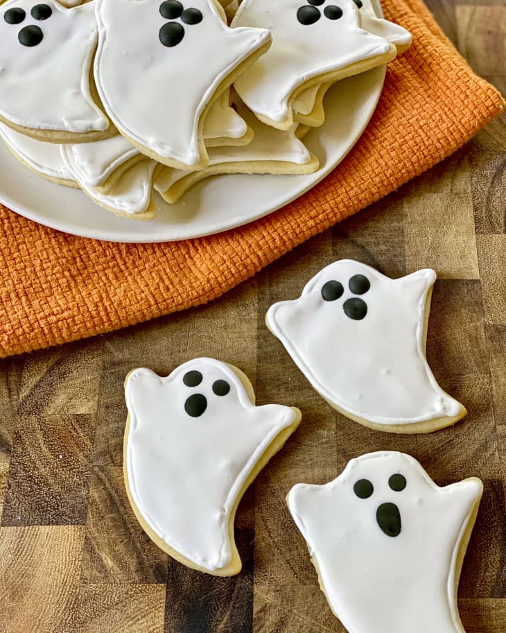 Ghost Cookies (Spooky Halloween Dessert) | Kitchn