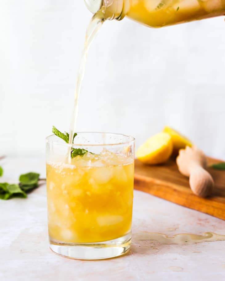 Whiskey Smash Recipe (Classic Bourbon Cocktail) | The Kitchn