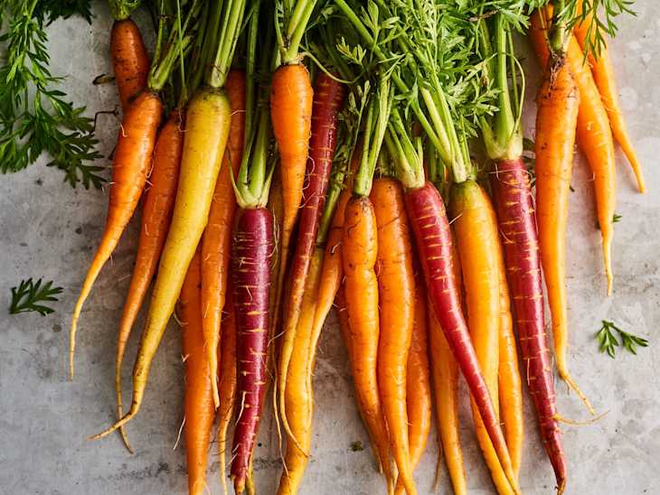 How to Pick Out the Best Grocery Store Carrots, According to a Chef ...