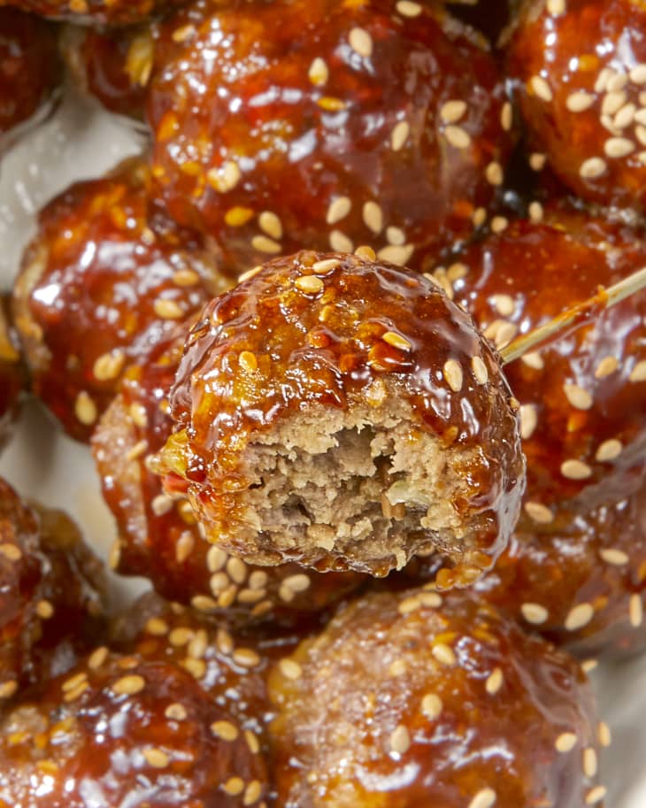 Sweet Chili Cocktail Meatballs Recipe | The Kitchn