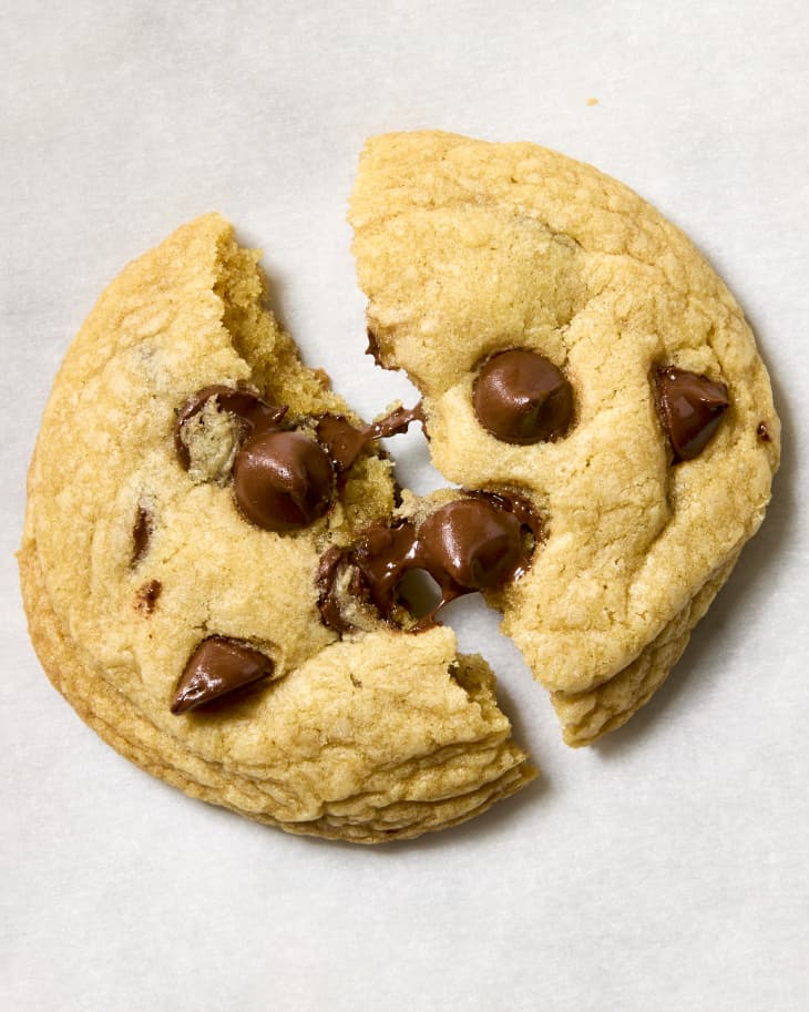 I Could Eat an Entire Batch of These Chocolate Chip Cookies (They're ...