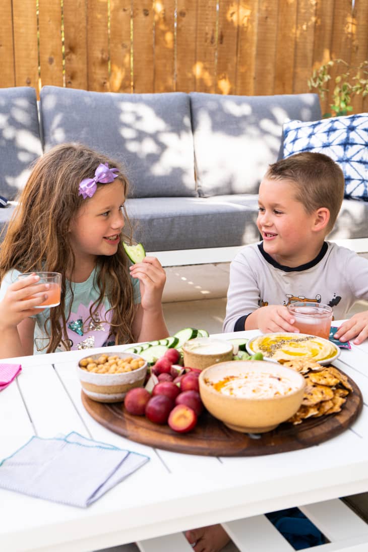 This Alternative to Family Dinner Is Easier and Way More Fun | Cubby