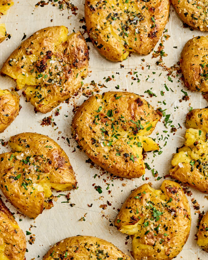 Garlic Butter Smashed Potatoes Recipe | Kitchn