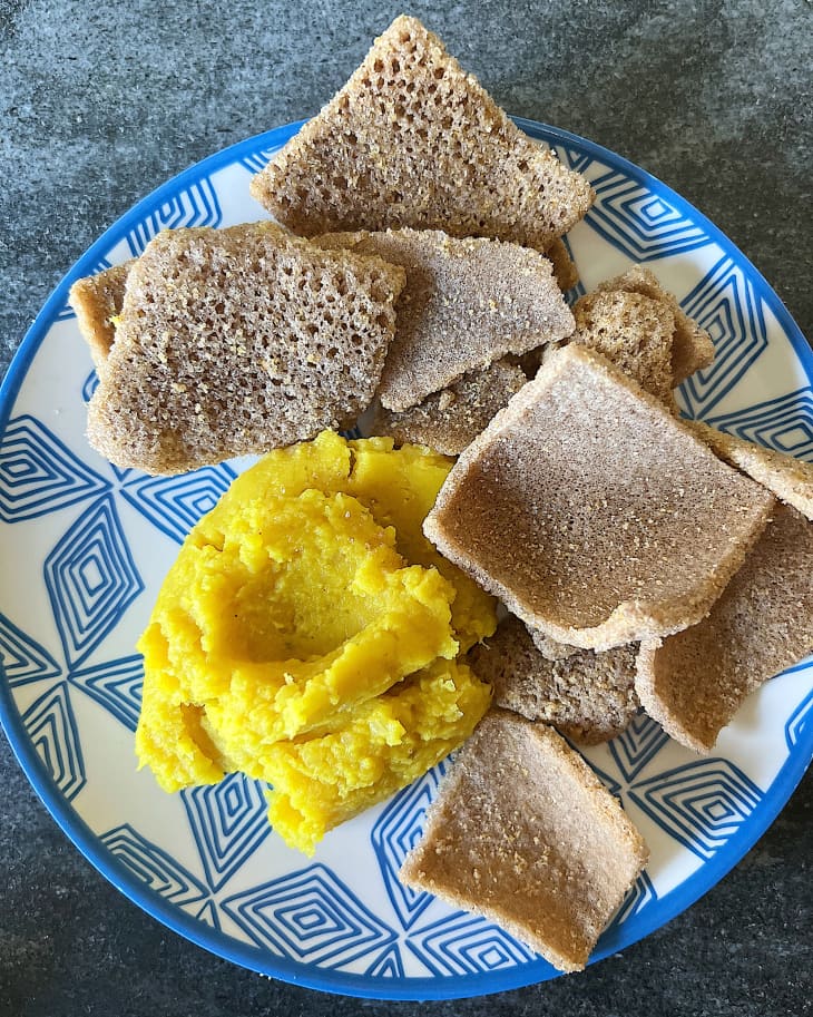 Tsiona Foods Garlic & Sea Salt Injera Crisps Review | The Kitchn
