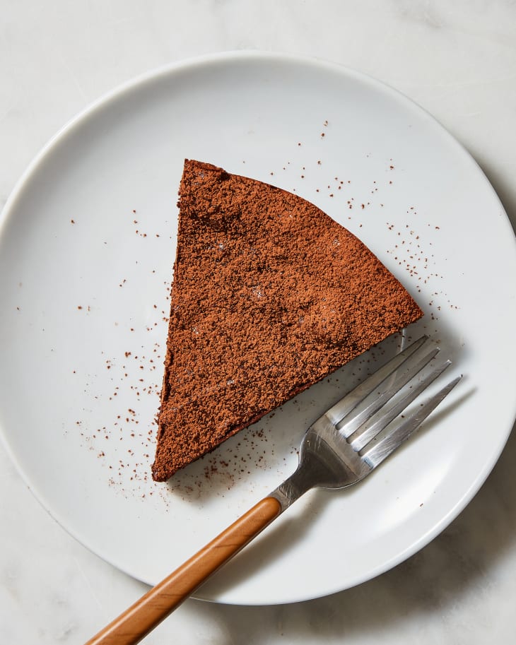 Gourmet's Flourless Chocolate Cake (Recipe Review) | The Kitchn