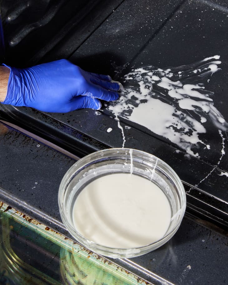 I Found the Best Natural Oven-Cleaning Method After Testing 5 Different ...