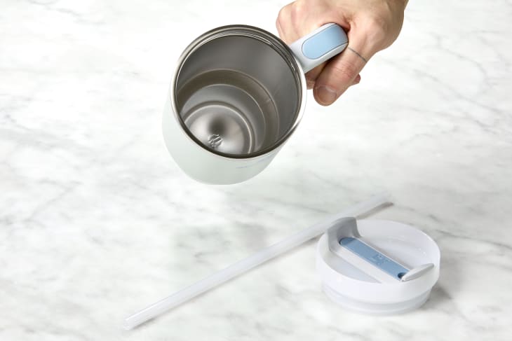 How to Clean a Stanley Tumbler (Step-by-Step Photos & Instructions ...