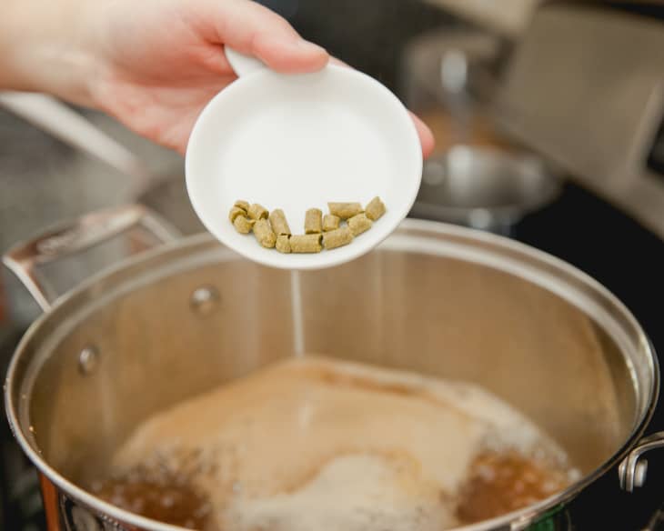 Brew Day Hour 3: The Hop Boil | The Kitchn
