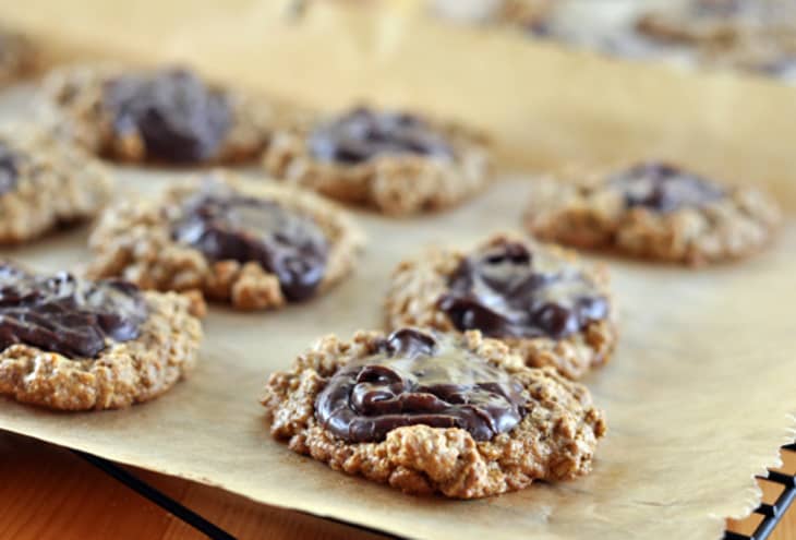 Recipe: Peanut Butter & Fudge Oatmeal Cookies | The Kitchn