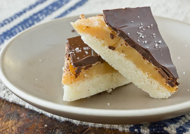 Irish Shortbread Toffee Bars | The Kitchn