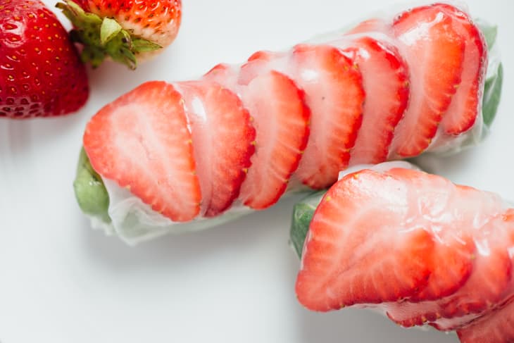 8 Colorful Ways to Fill a Summer Roll | The Kitchn