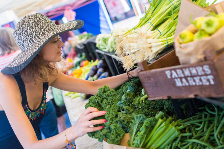 5 Things You Should Do at the Farmers Market This Spring, According to ...