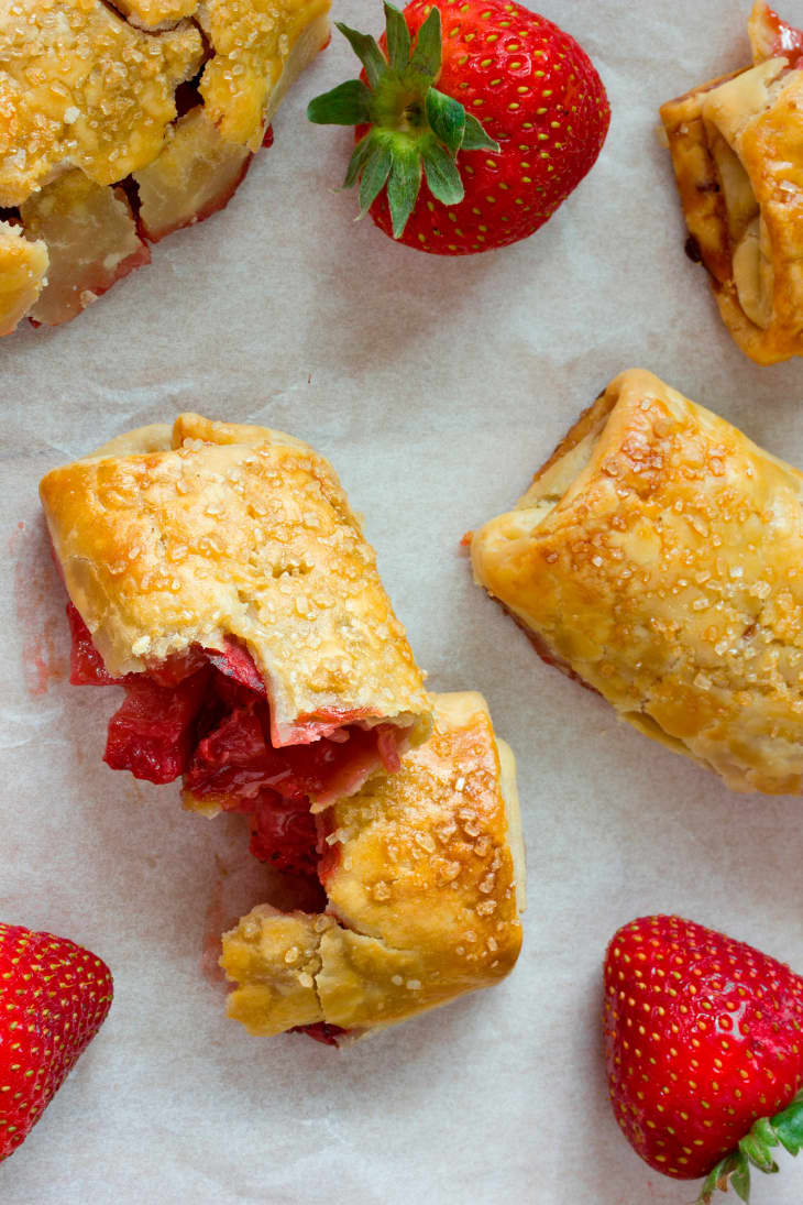 Summer Recipe: Baked Berry Breakfast Pastries with Whipped Crème ...