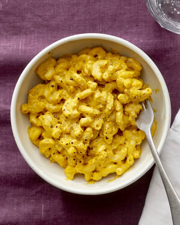How To Make The Ultimate Vegan Mac And Cheese The Kitchn