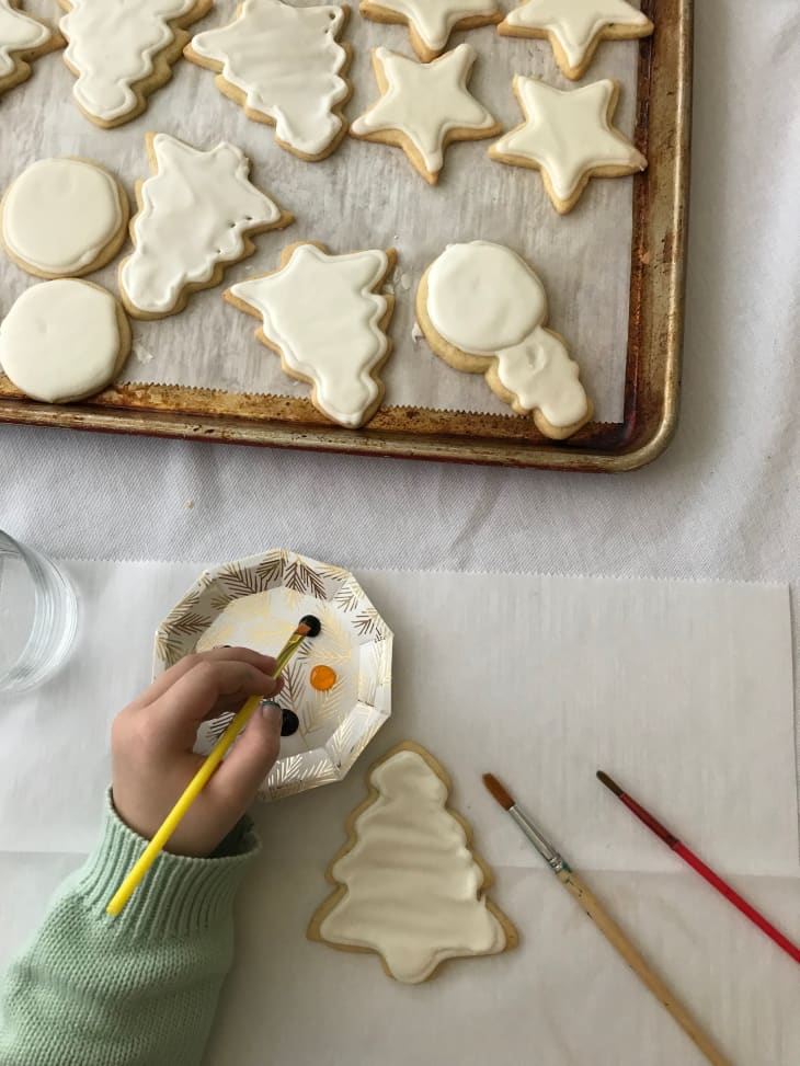 Cookie Decorating & Painting With Royal Icing | The Kitchn