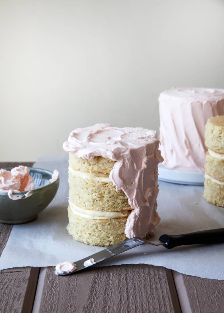 3 Secrets of Pro Cake Decorators | The Kitchn