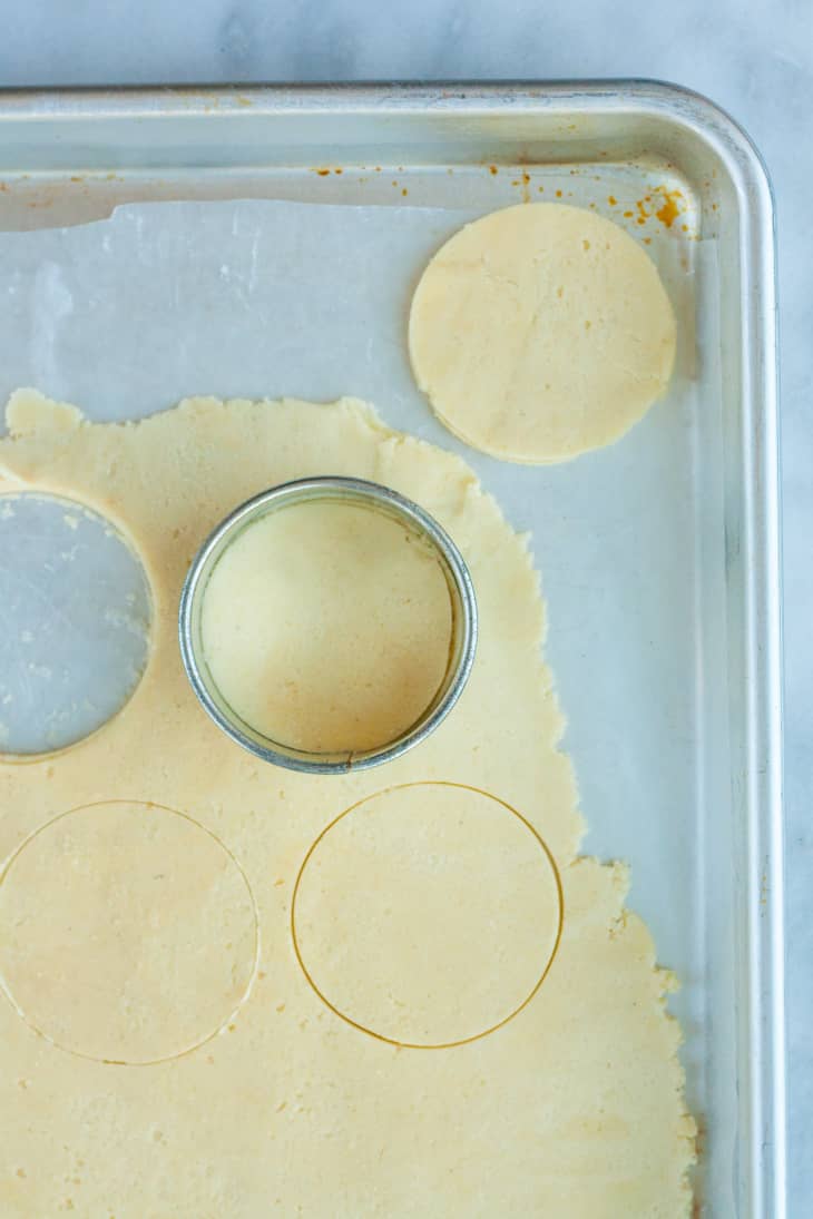 4 Easy Ways to Make Perfectly Round Cookies | The Kitchn