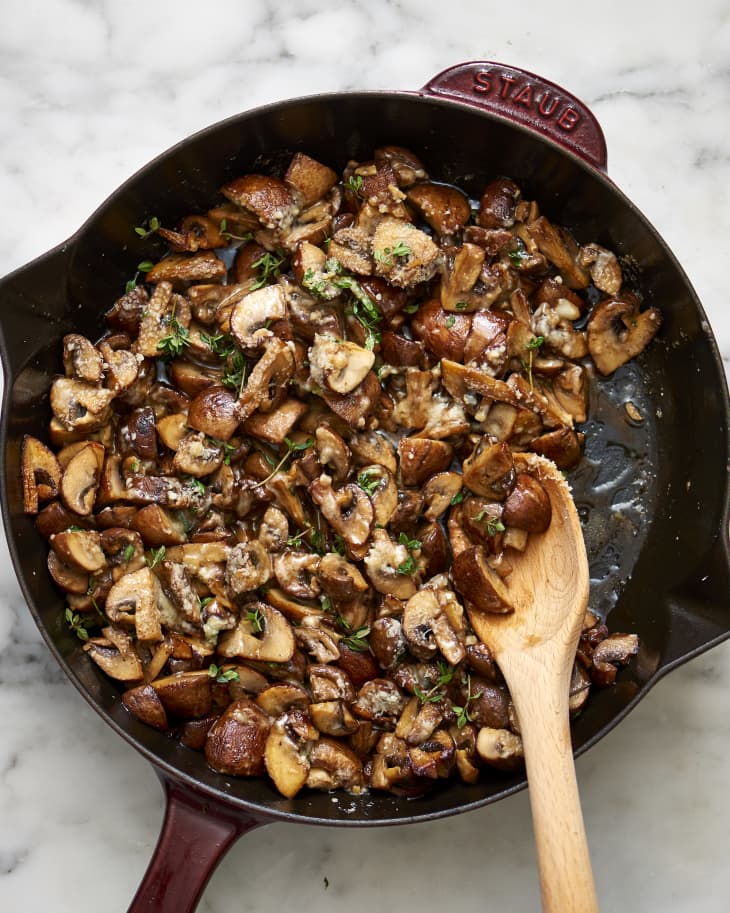 Slow Cooker Garlic Mushrooms – Damn Delicious | The Kitchn